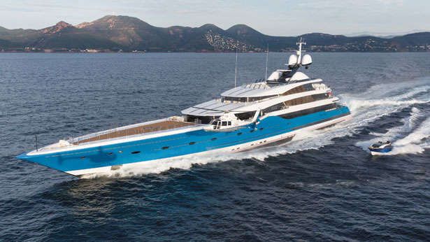 2014 ShowBoats Design Awards - superyacht exterior design & styling and ...